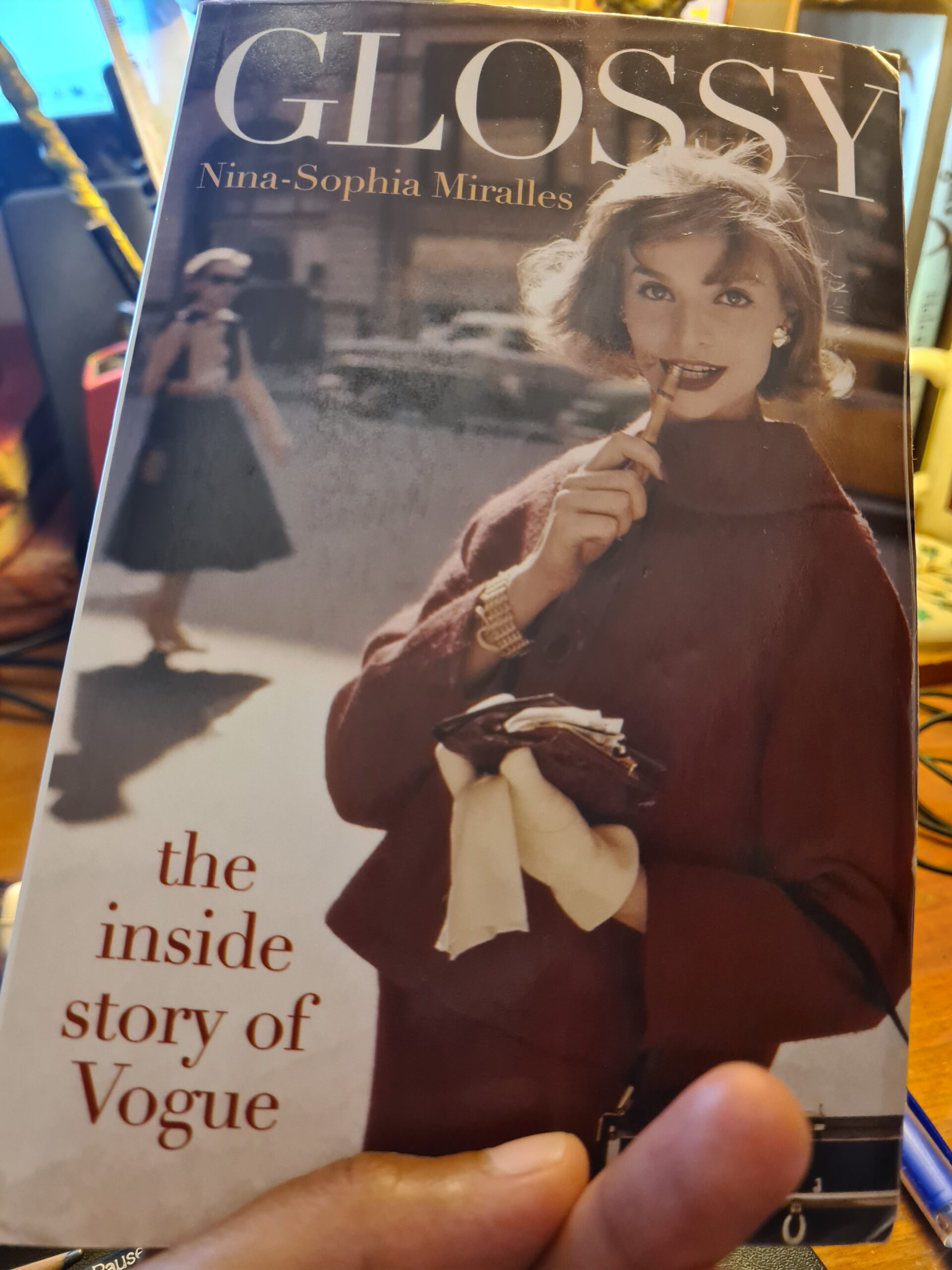 “Glossy: The Inside Story of Vogue” by Nina-Sophia Miralles | Jaya's blog